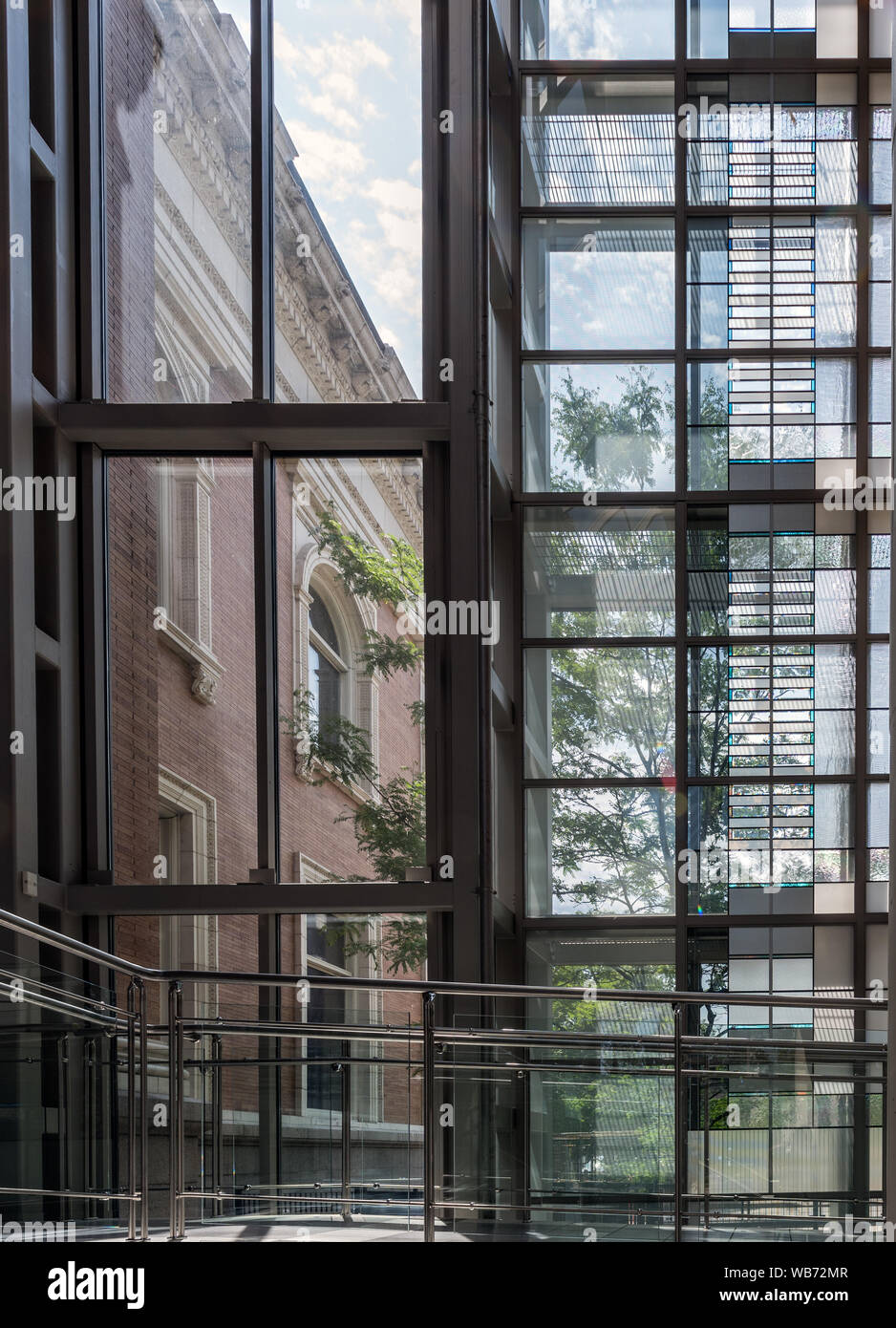 Erie county courthouse hi-res stock photography and images - Alamy