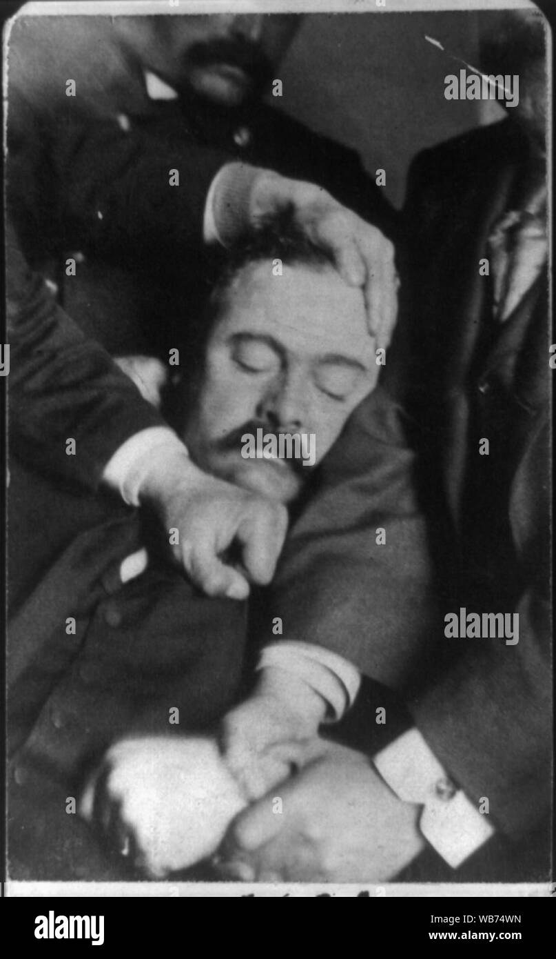 Edward mccarthy hi-res stock photography and images - Alamy