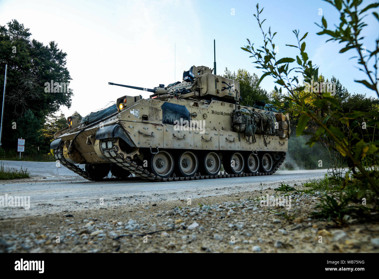 Combined combat maneuver exercise hi-res stock photography and images ...