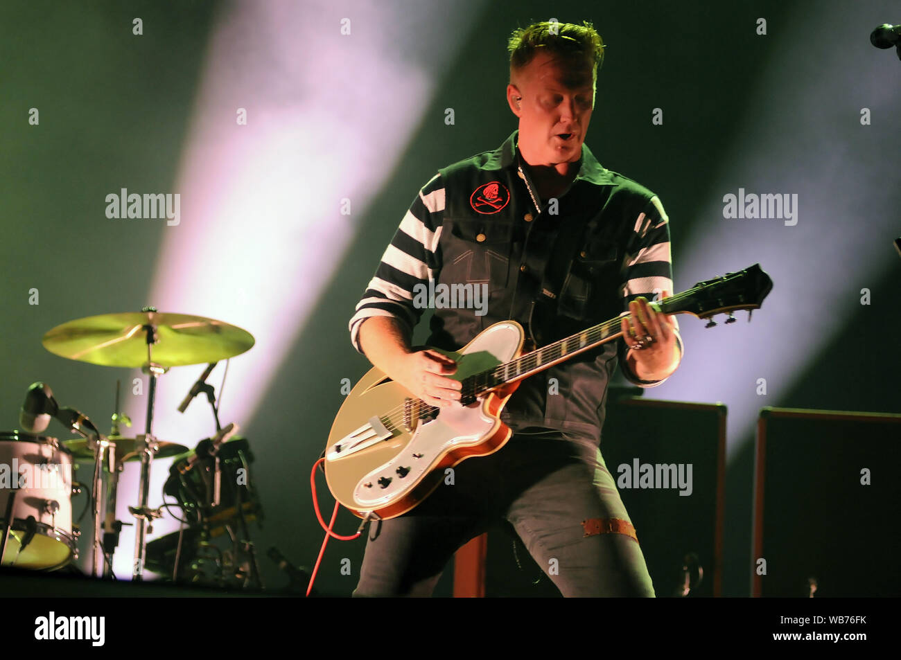 Josh homme hi-res stock photography and images - Alamy