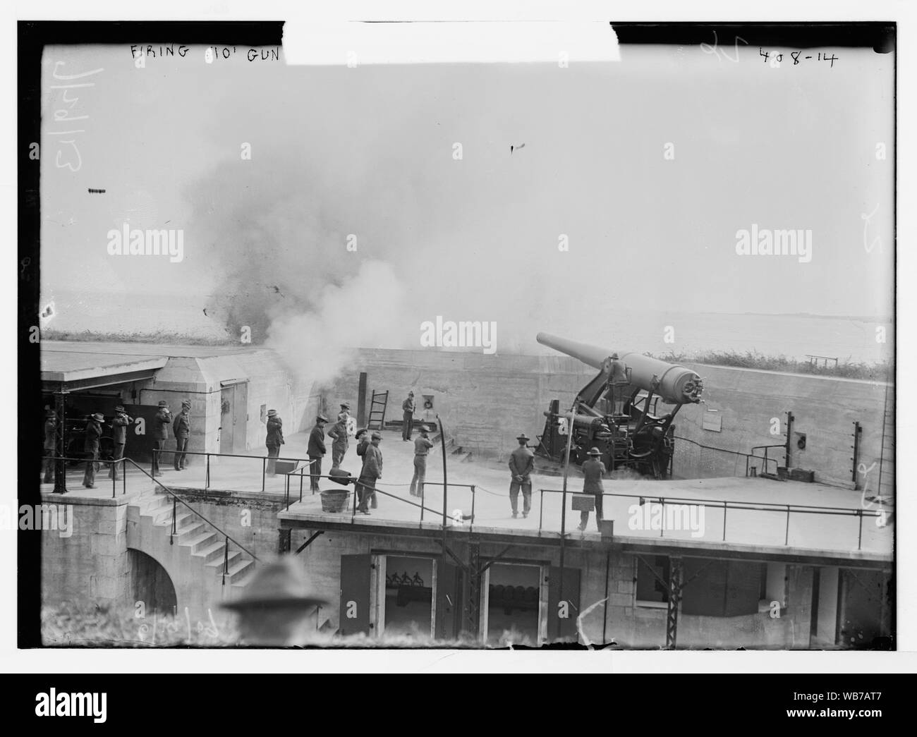 Firing of gun, Fort Hamilton Abstract/medium: 1 negative : glass ; 5 x ...