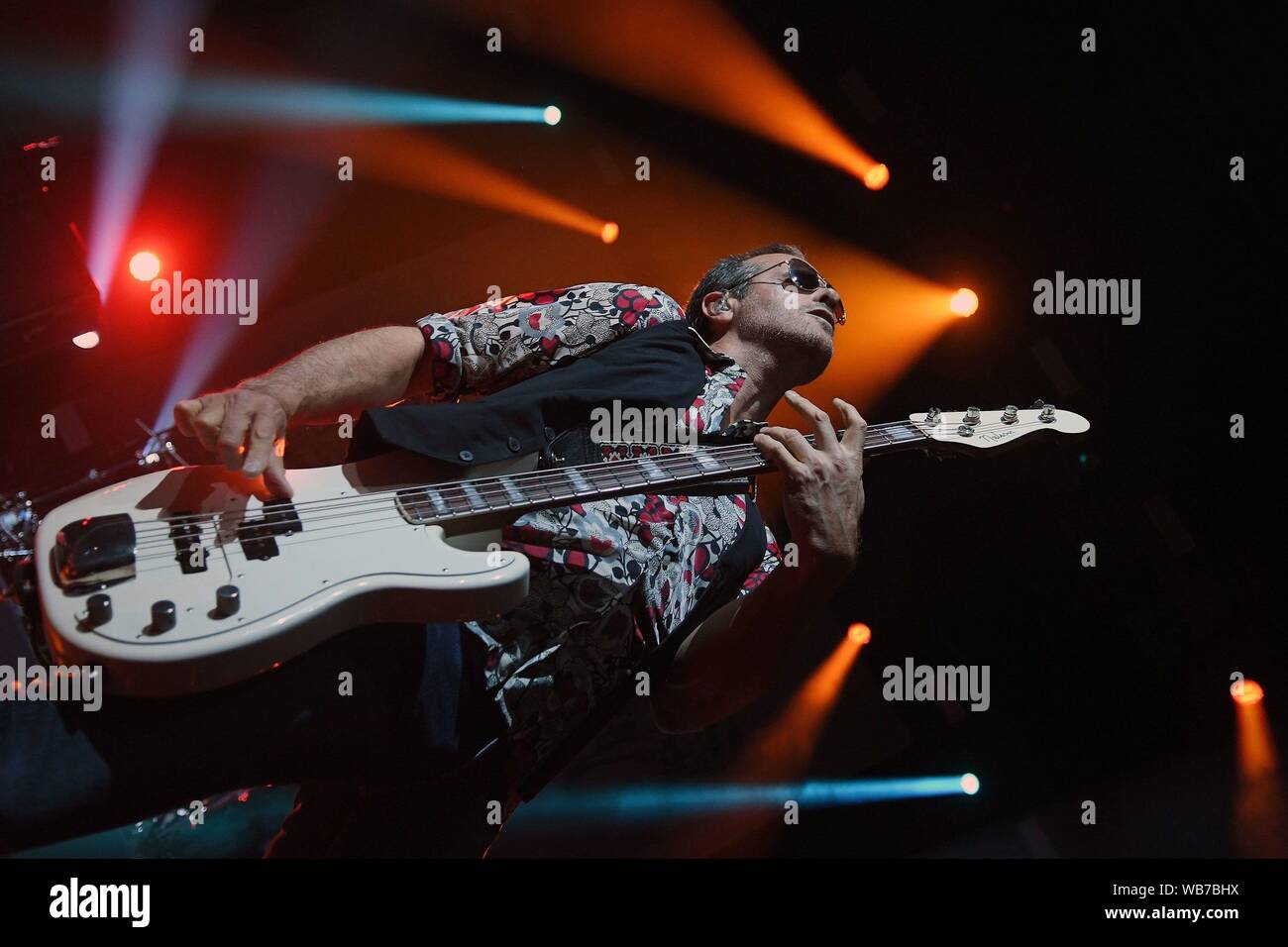 Rio de Janeiro, February 15, 2019. Bassist Robert DeLeo, from the band ...