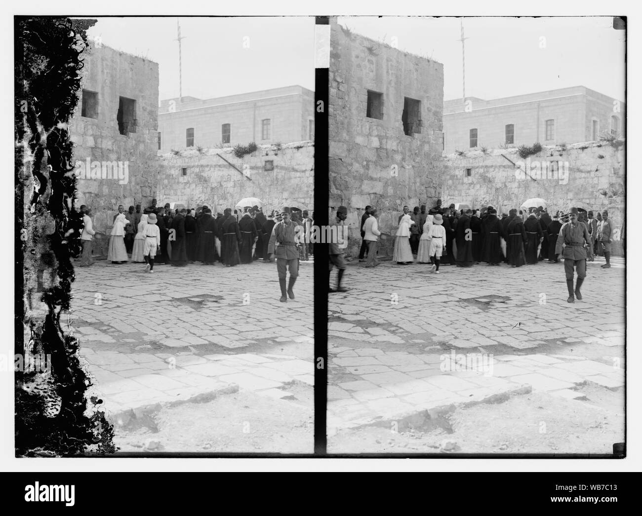 First station of the cross hi-res stock photography and images - Alamy