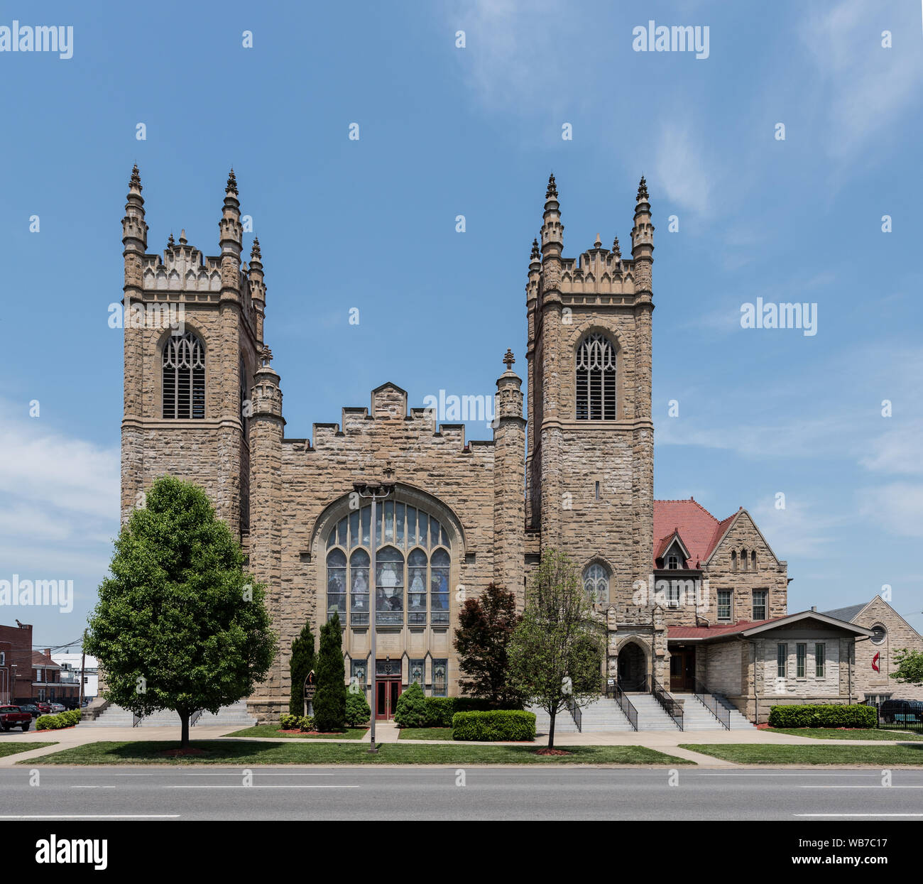 First united methodist church building hi-res stock photography and ...