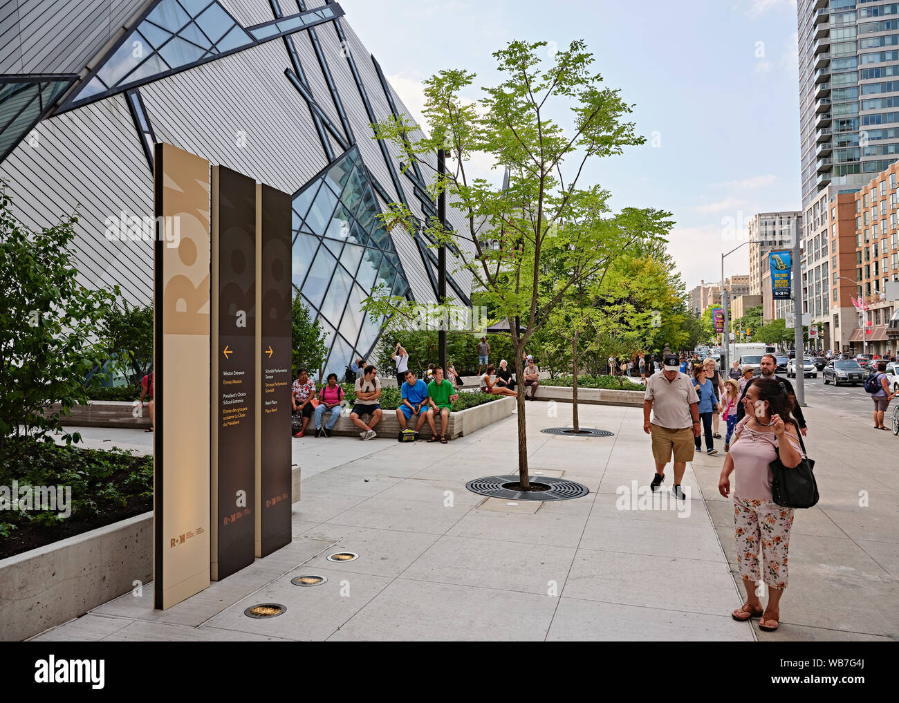Royal Ontario Museum, ROM Stock Photo - Alamy