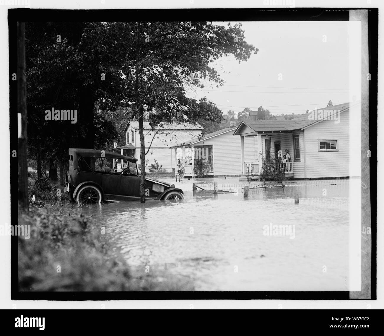 Company 2 2 Black and White Stock Photos & Images - Alamy
