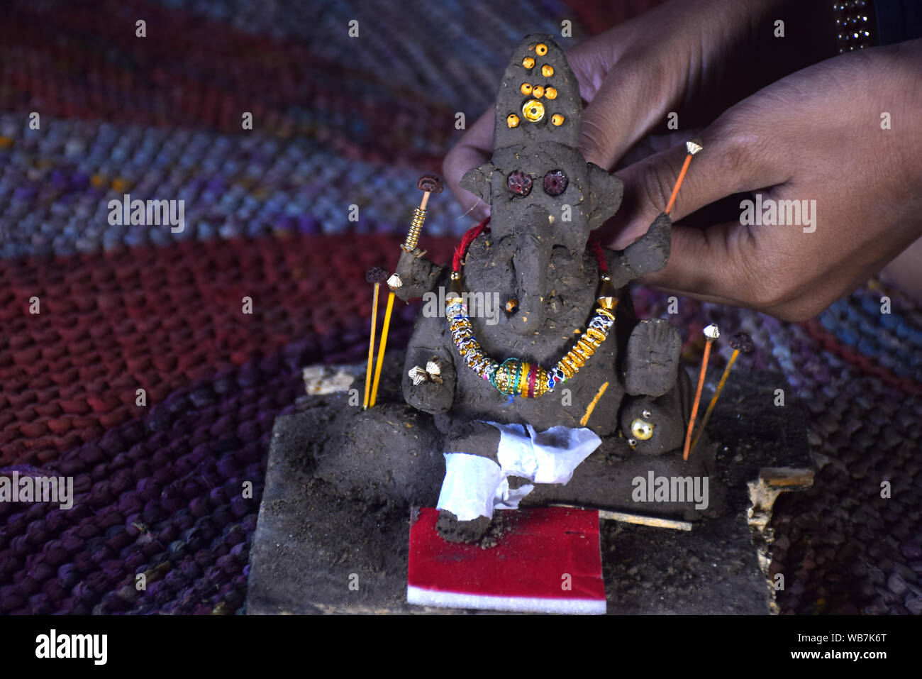 Lord ganesha mud sculpture hi-res stock photography and images - Alamy