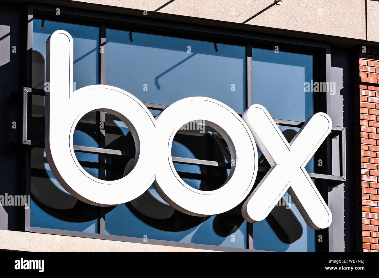 M net logo hi-res stock photography and images - Alamy