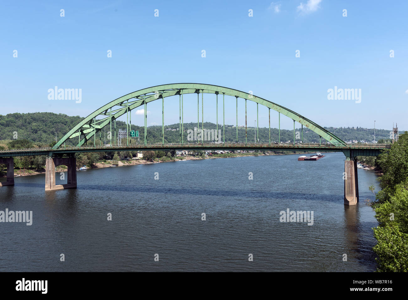 Fort Henry Bridge] Wheeling, West Virginia Stock Photo - Alamy
