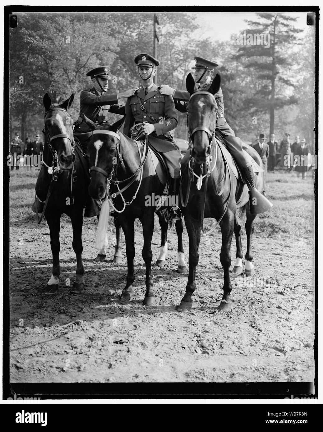 General jonathan wainwright hi-res stock photography and images - Alamy