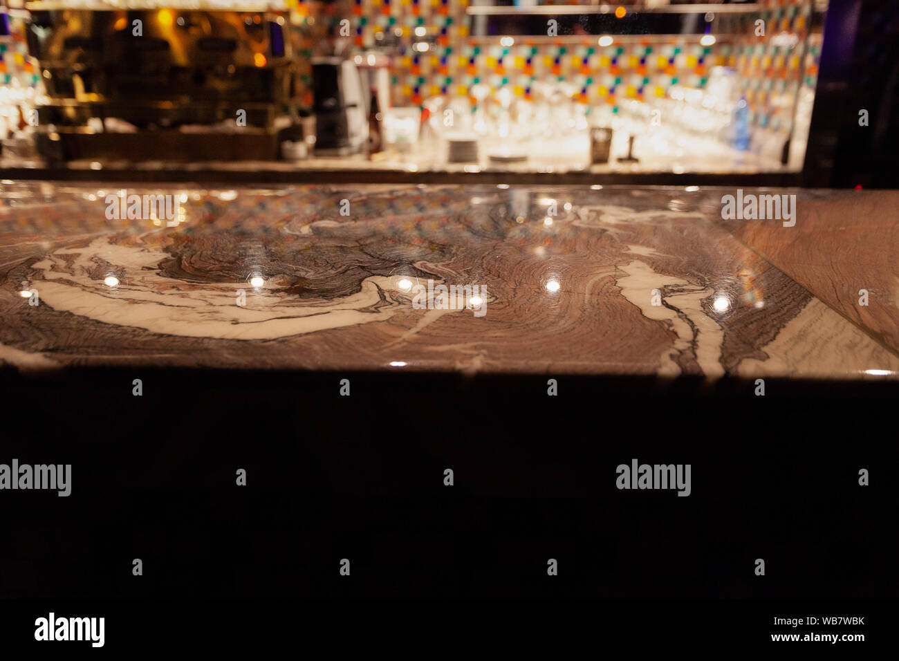 Marble bar counter hi-res stock photography and images - Alamy