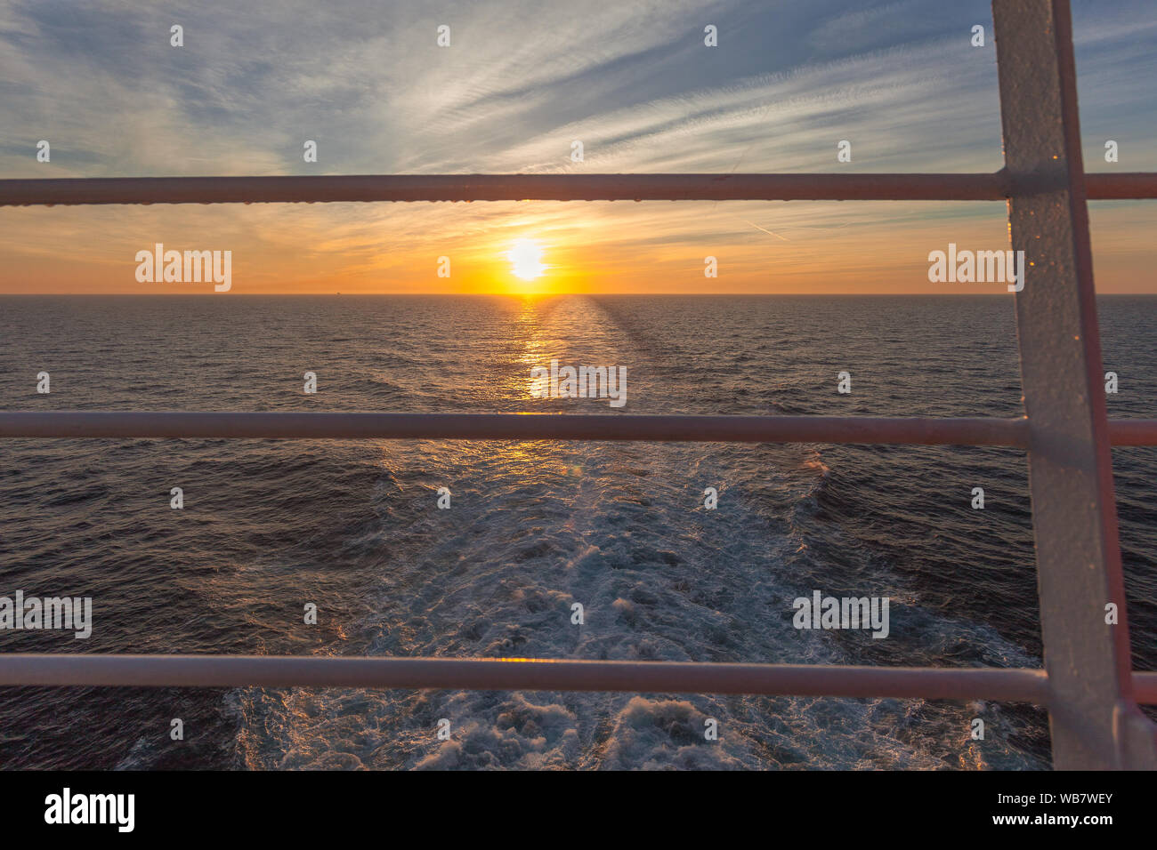 Boat wake sunset hi-res stock photography and images - Alamy