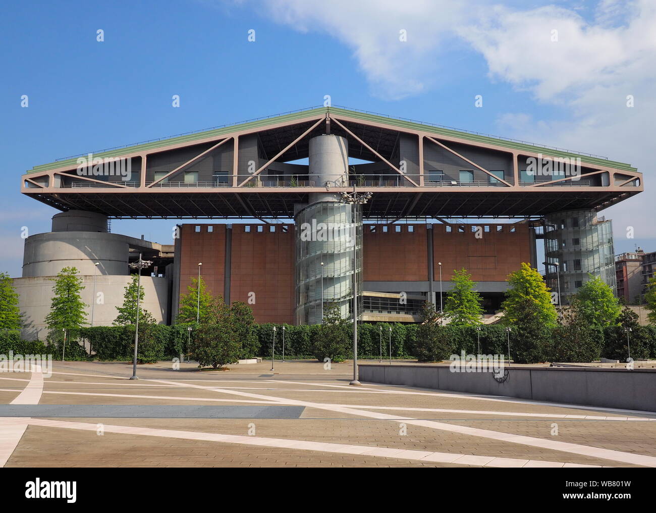 Fiera square hi-res stock photography and images - Alamy