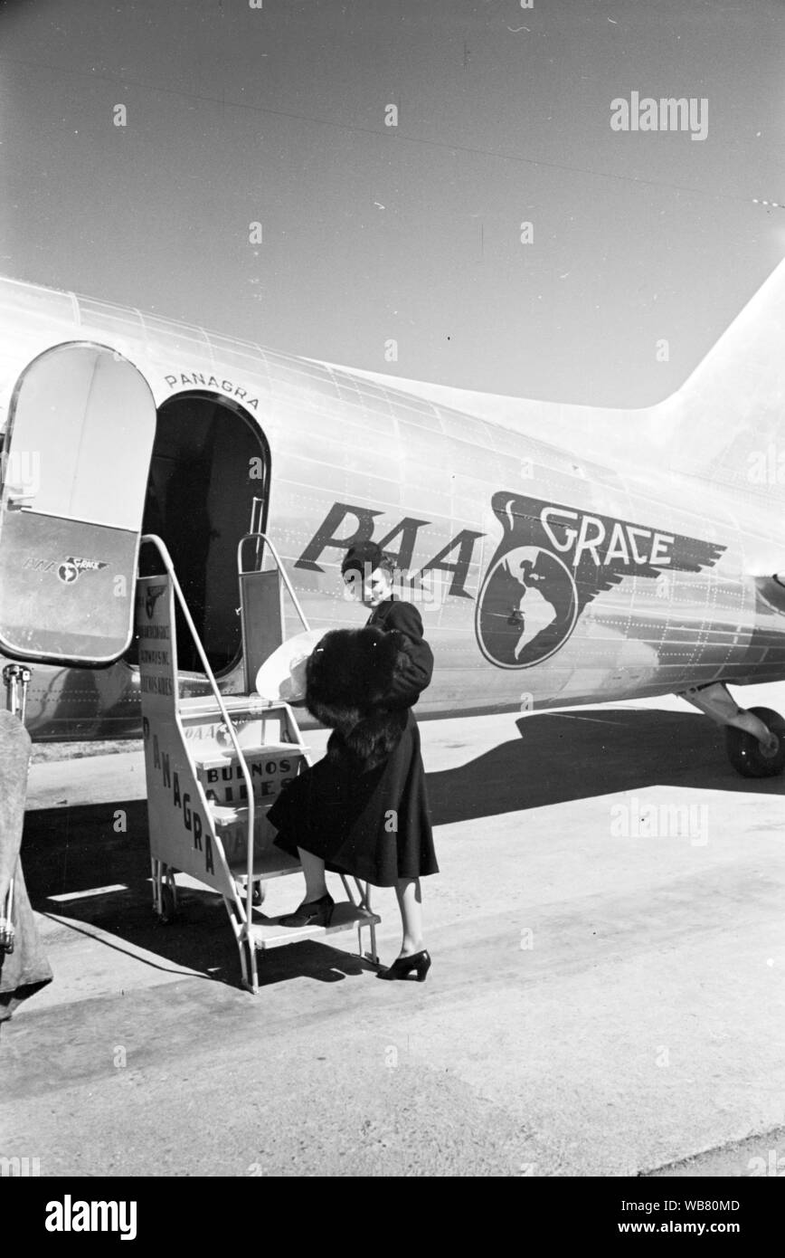 Pan american grace airways hi-res stock photography and images - Alamy