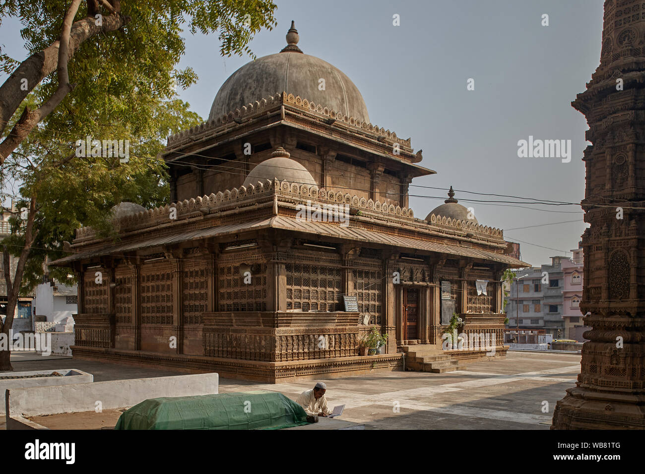 16-Dec-2007 Rani Sipri's Mosque also known as Rani Sipri ni Masjid or ...