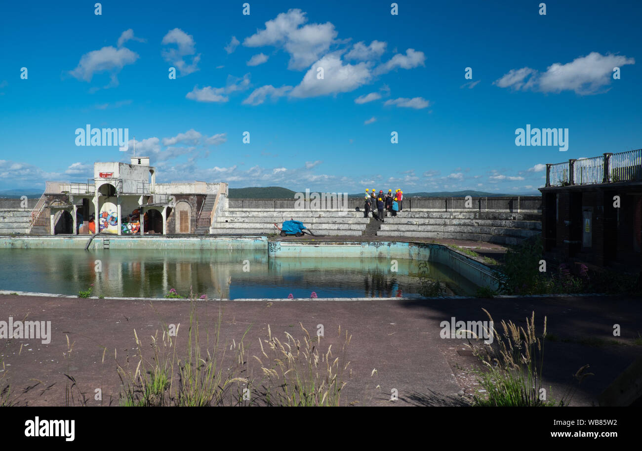 Lido grange over sands hi-res stock photography and images - Alamy