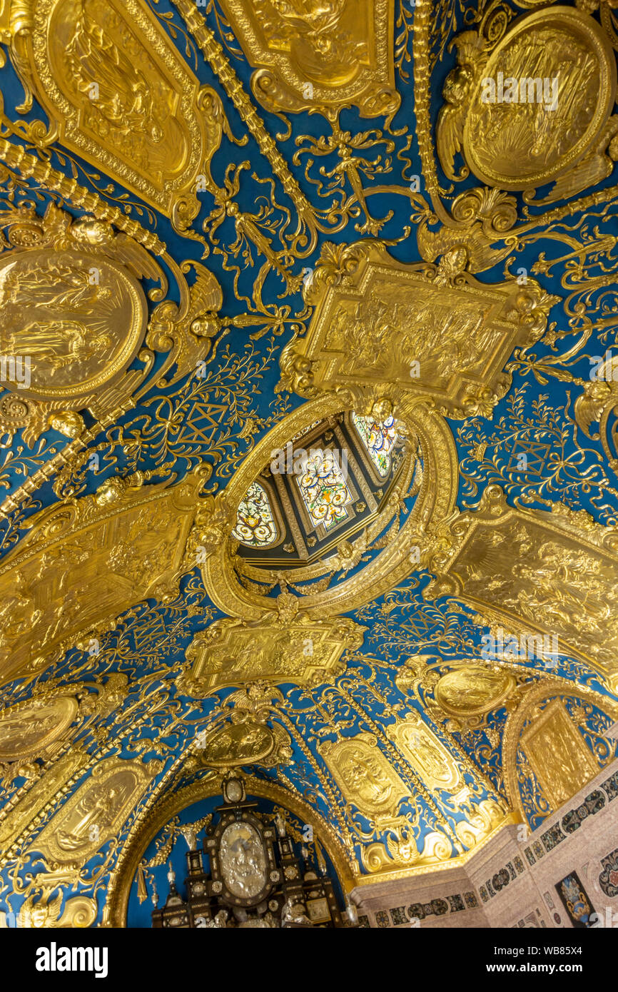 Close up duke chapel hi-res stock photography and images - Alamy