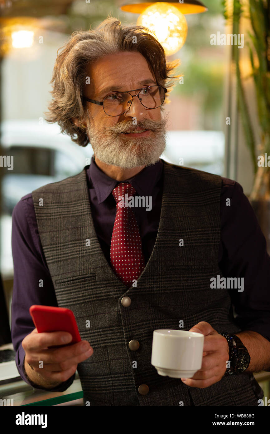 Man calling friends hi-res stock photography and images - Alamy