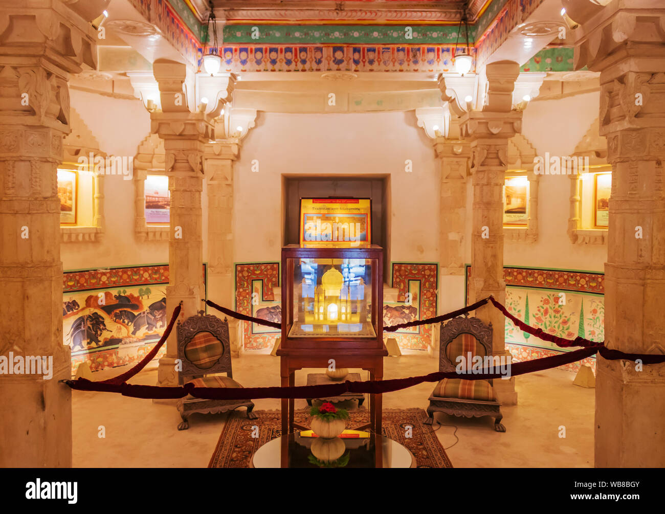 small model of taj mahal, the famous fort in agra kept in city palace ...