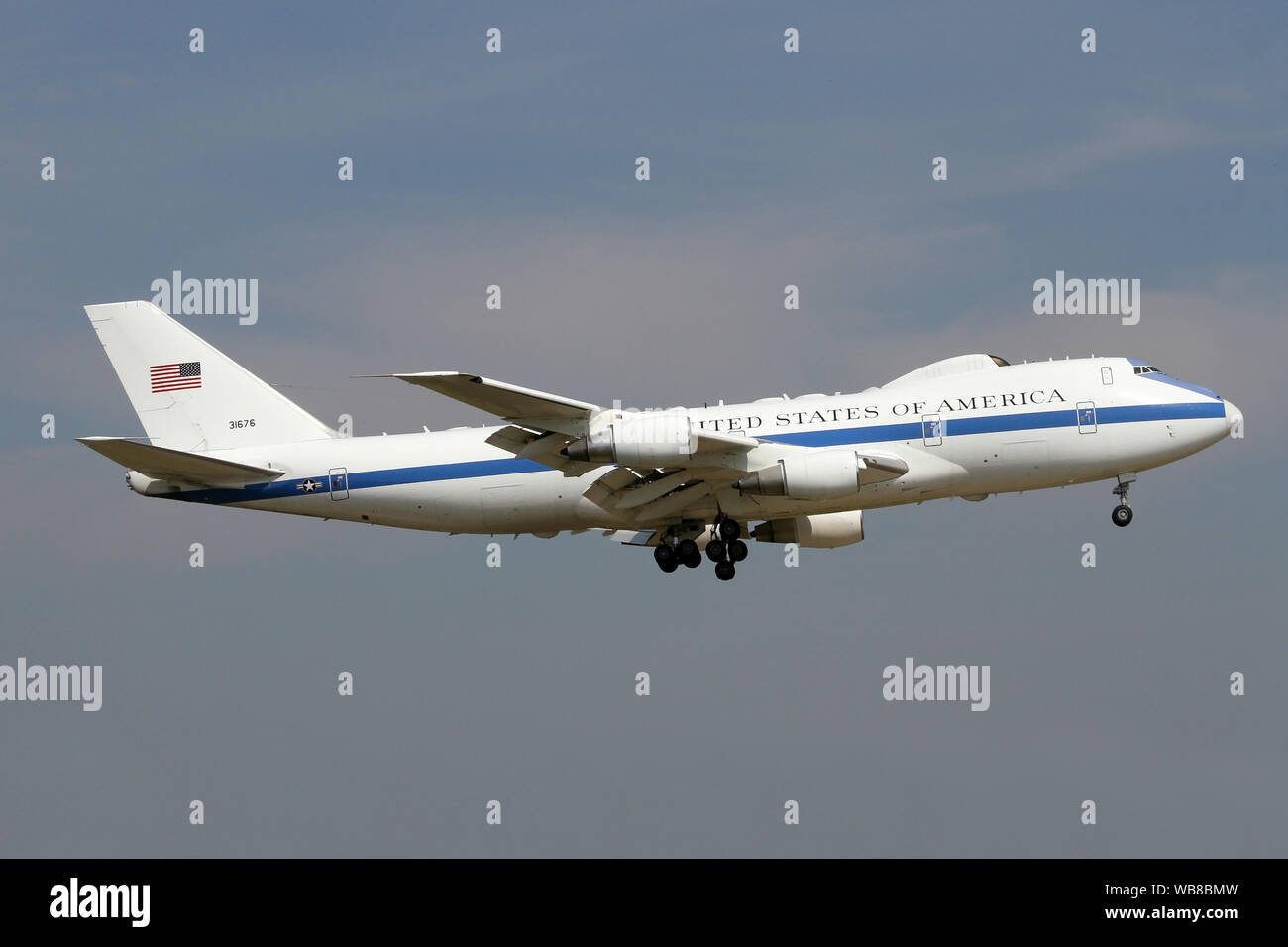 A Rare Peek Inside America's Doomsday Plane (pictures) CNET, 47% OFF