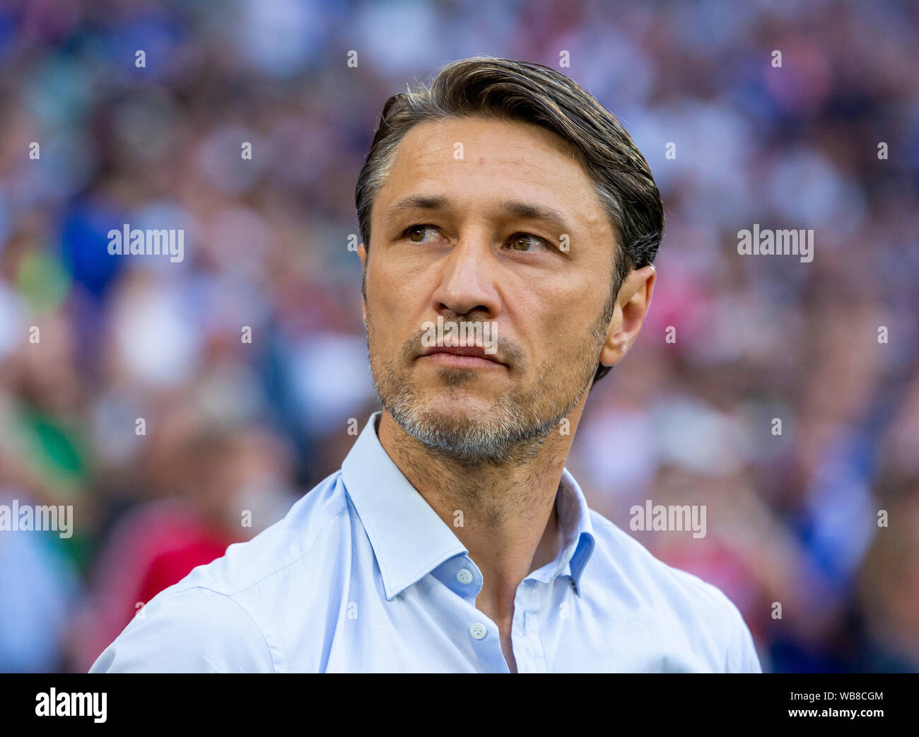 Coach fc bayern munich head hi-res stock photography and images - Alamy