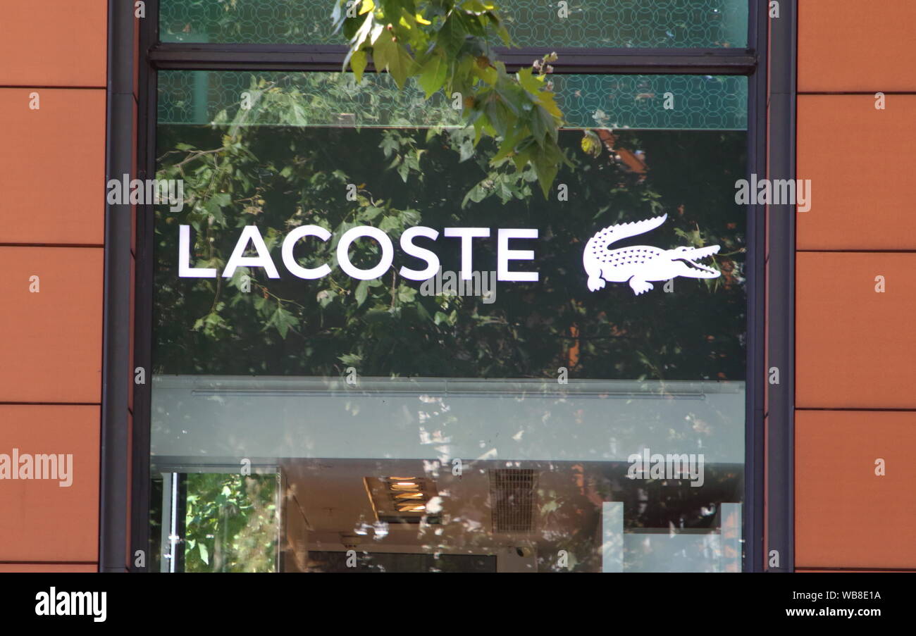 Lacoste store london hi-res stock photography and images - Alamy