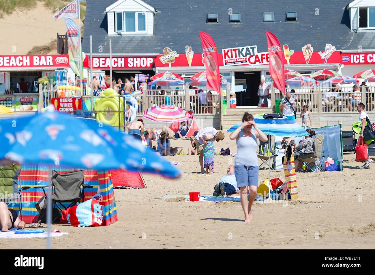Camber sands beach bar hi-res stock photography and images - Alamy