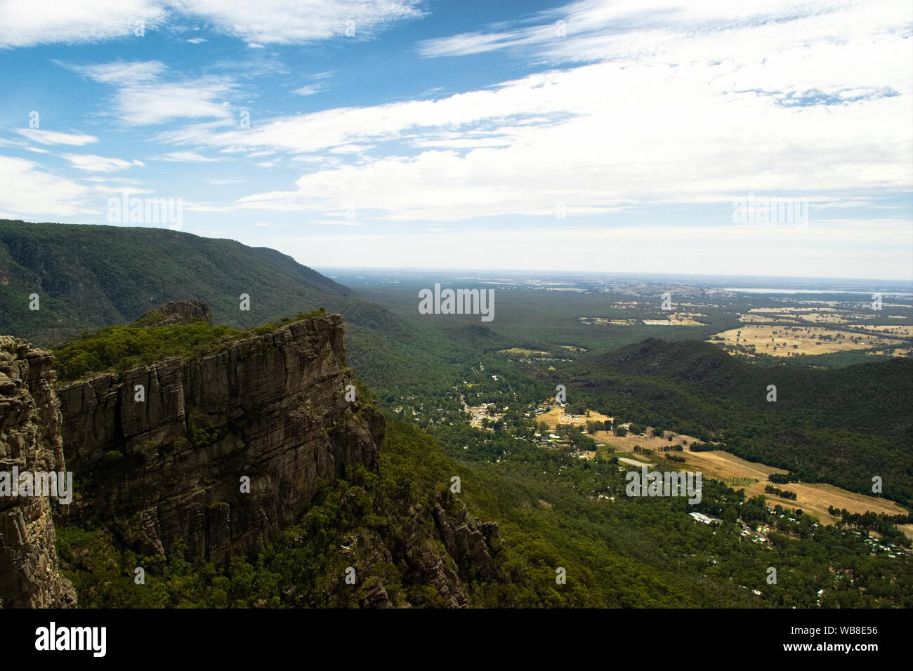 The iconic Pinnacle walk and lookout. highlight of the entire Grampians ...