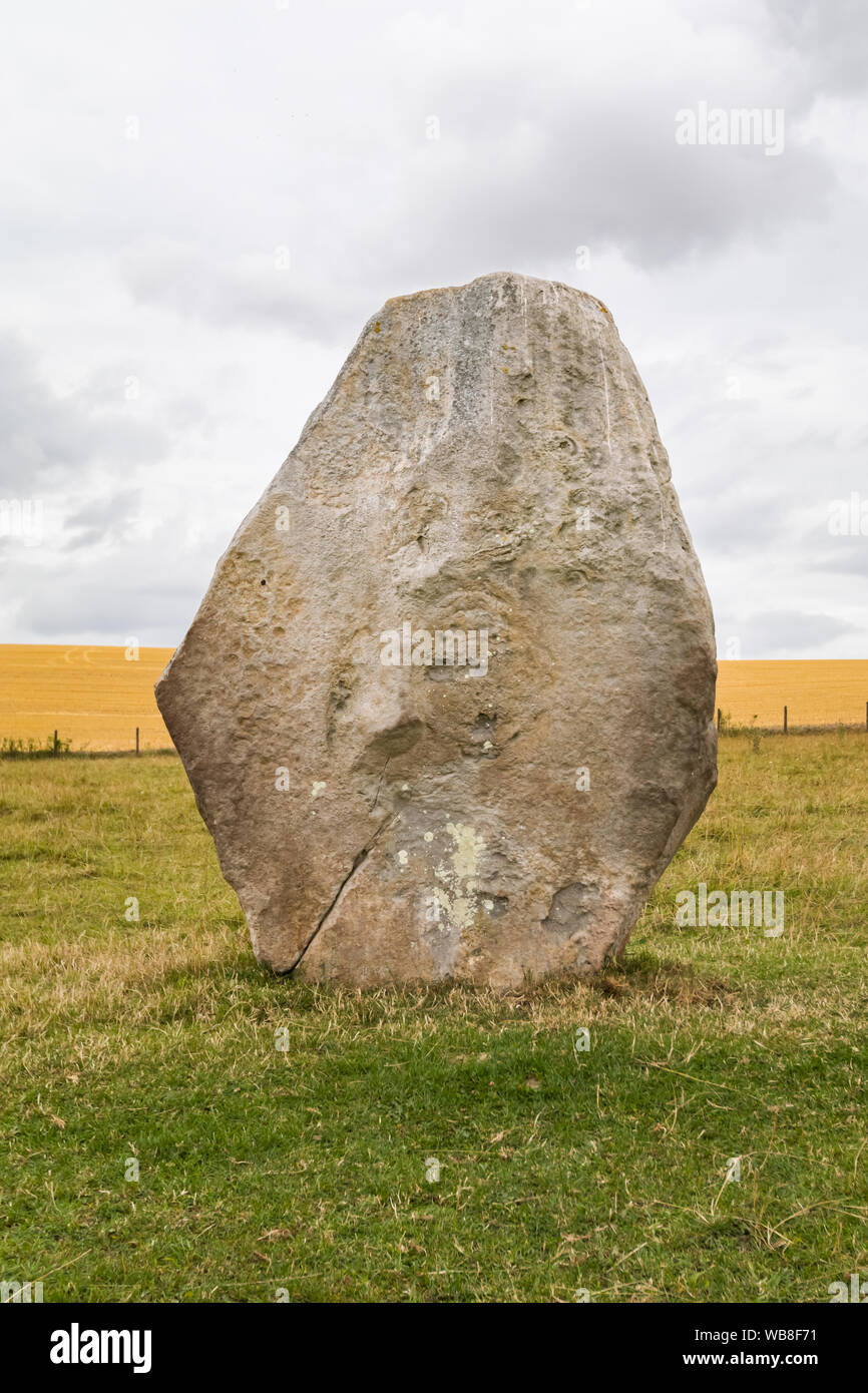 Avebury Stones, Prehistoric Avebury Stone Circle, Wiltshire, England ...