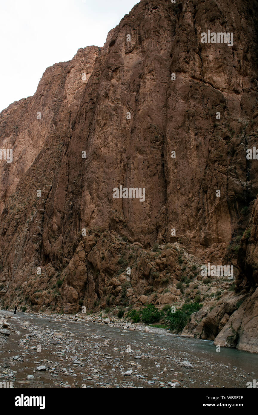 Entrance of the todra gorge hi-res stock photography and images - Alamy
