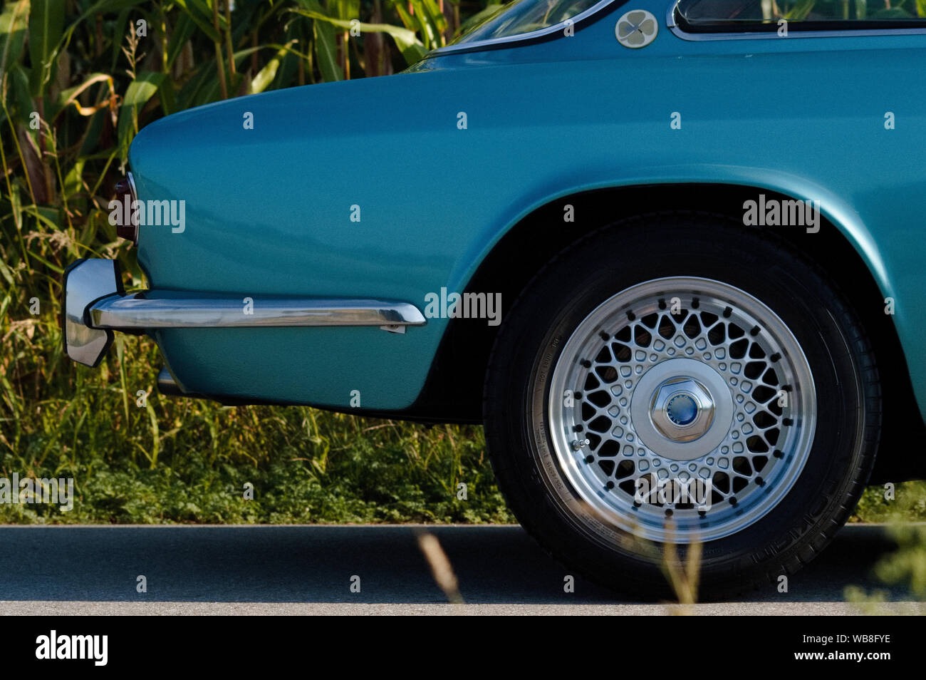 glossy and shiny old classic retro car, oldtimer Stock Photo - Alamy