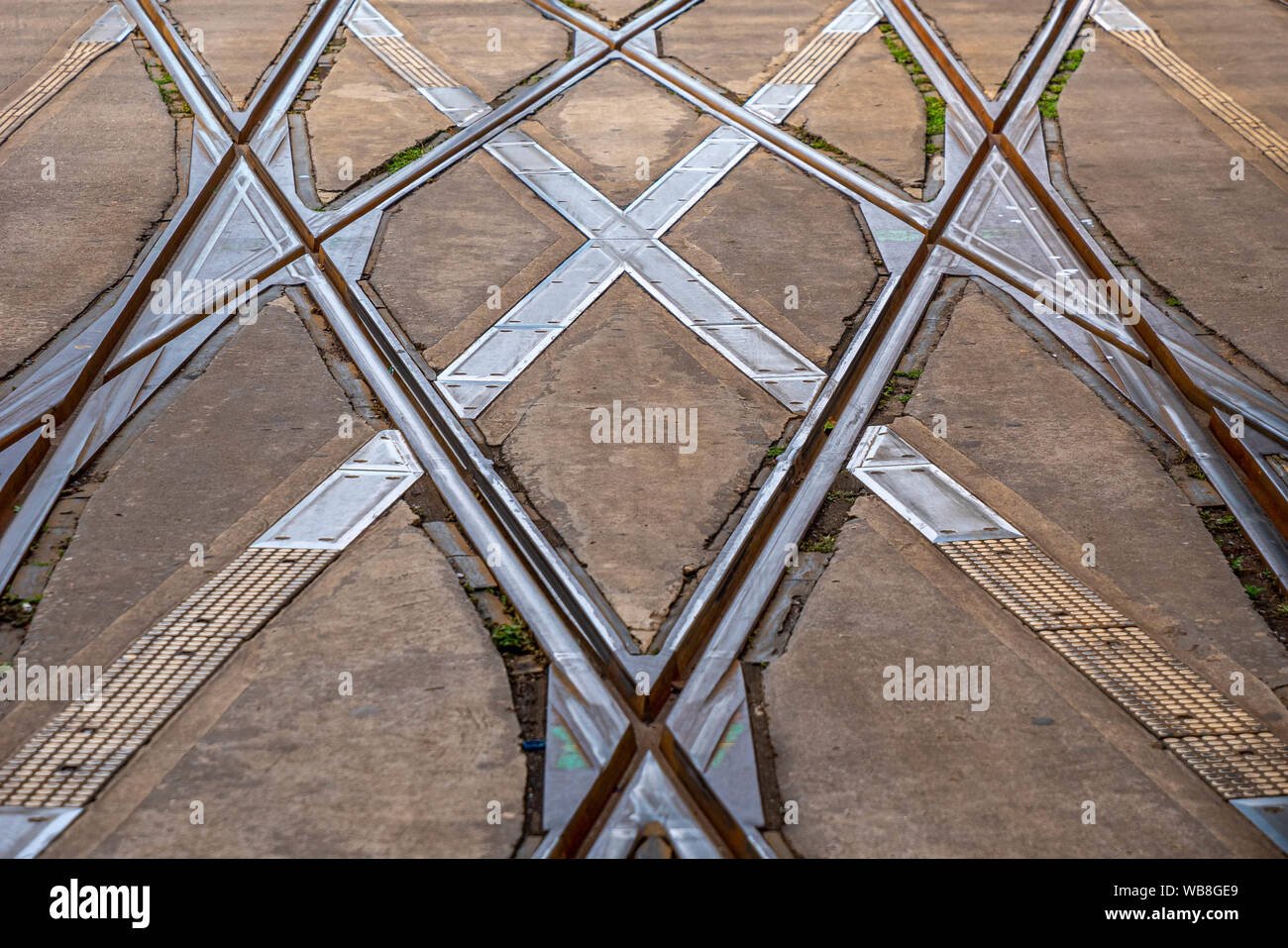 Tram track lines hi-res stock photography and images - Alamy