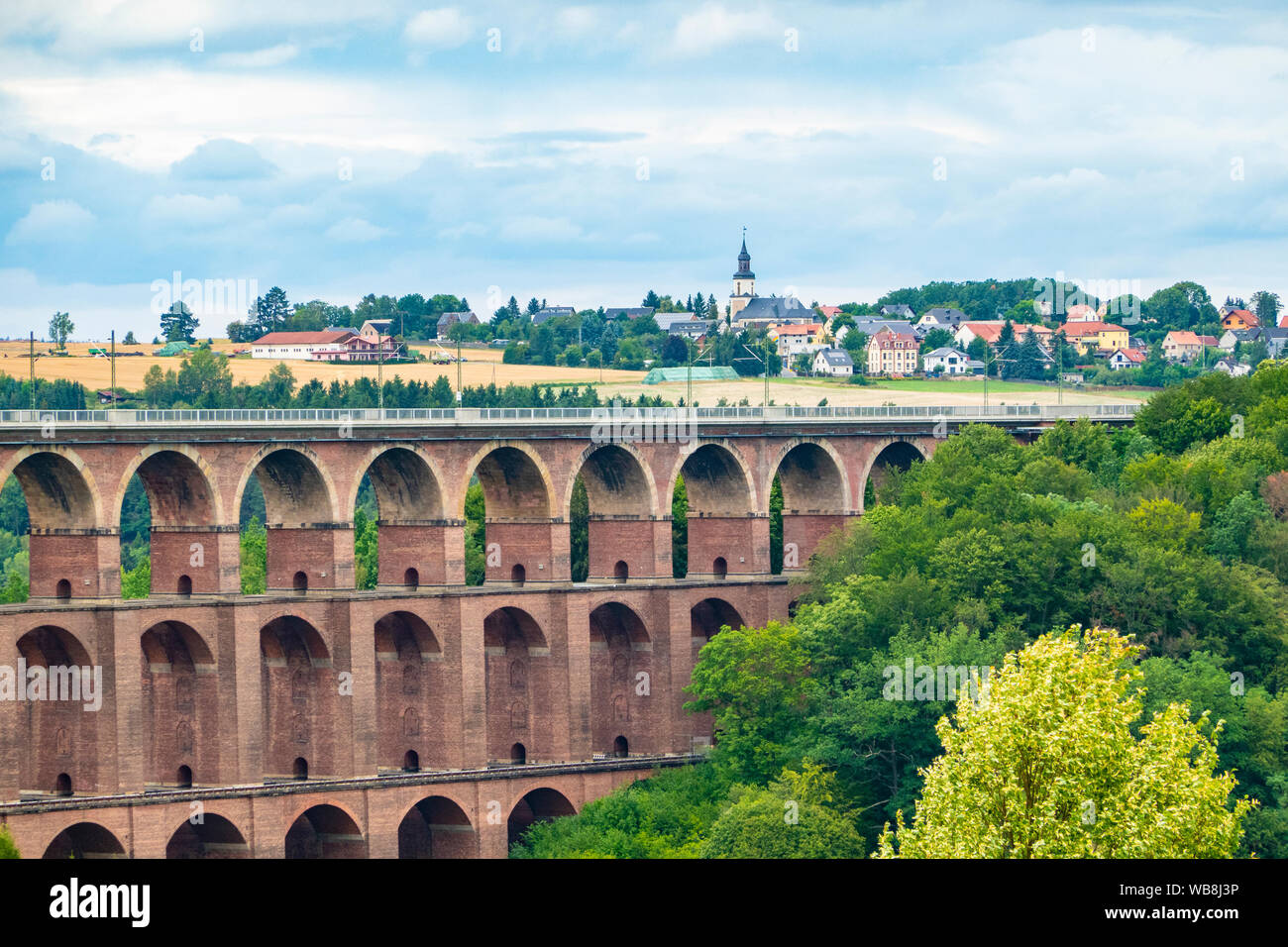 Largest Brick Building High Resolution Stock Photography and Images - Alamy