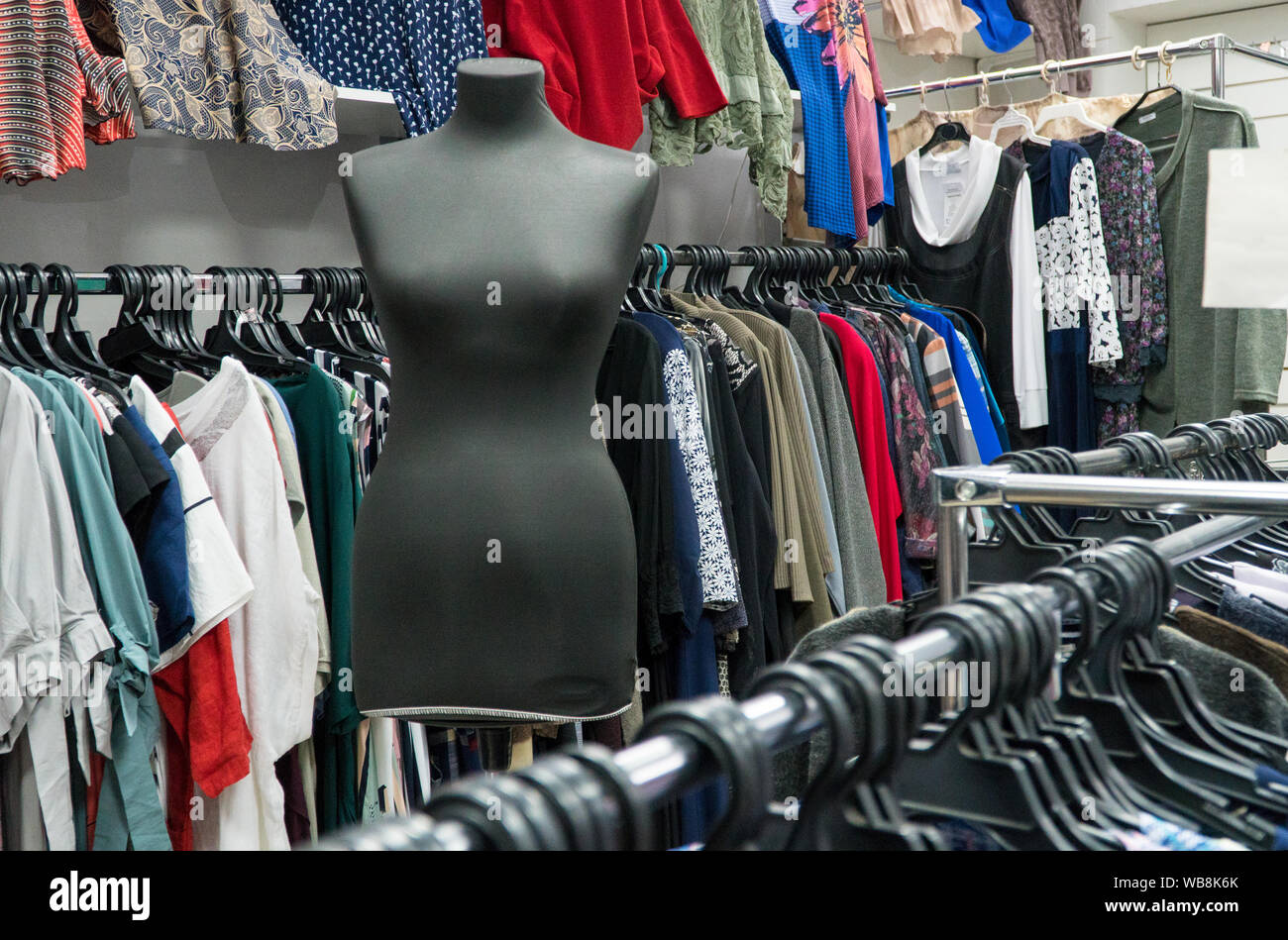 Female mannequin in a clothing store Stock Photo - Alamy
