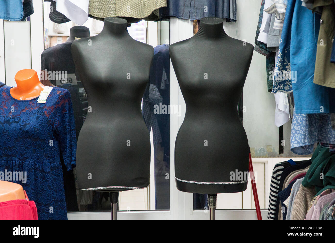 Women mannequin hi-res stock photography and images - Alamy