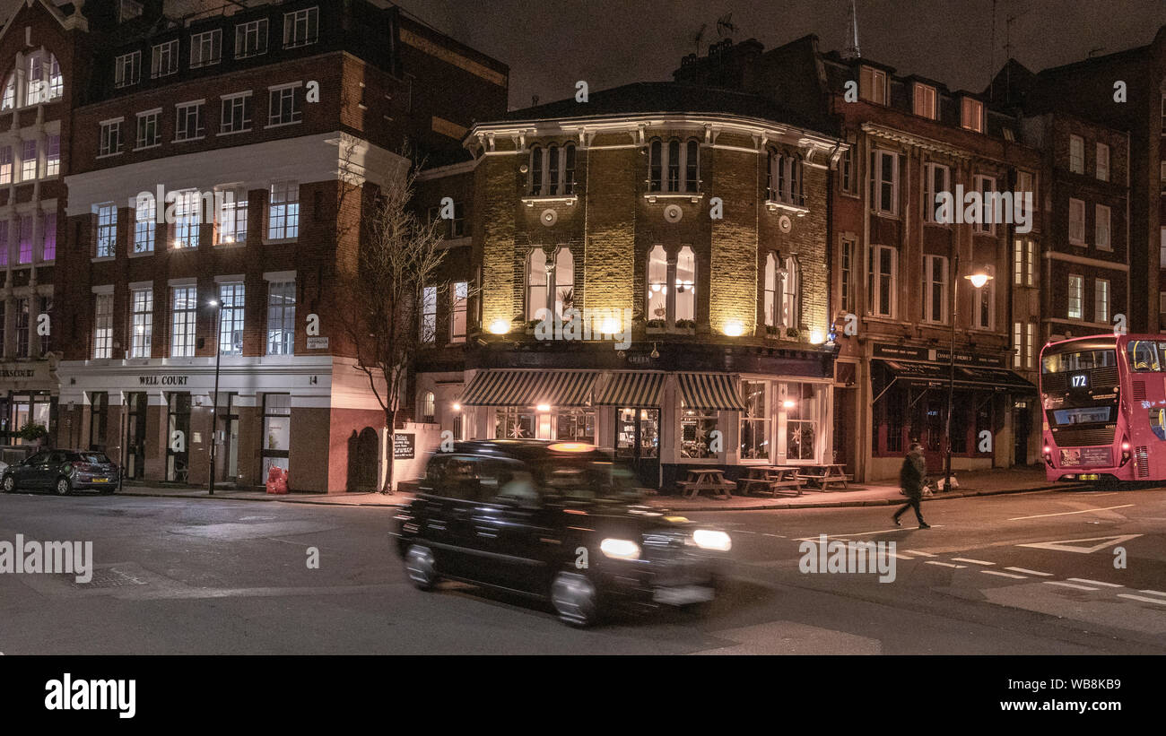 Exposure nightlife public hi-res stock photography and images - Alamy