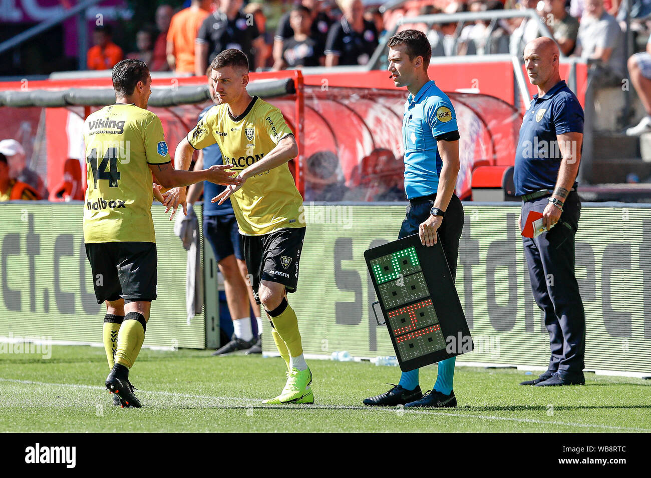 Utrecht, Netherlands. 25th Aug, 2019. UTRECHT, FC Utrecht - VVV Venlo ...