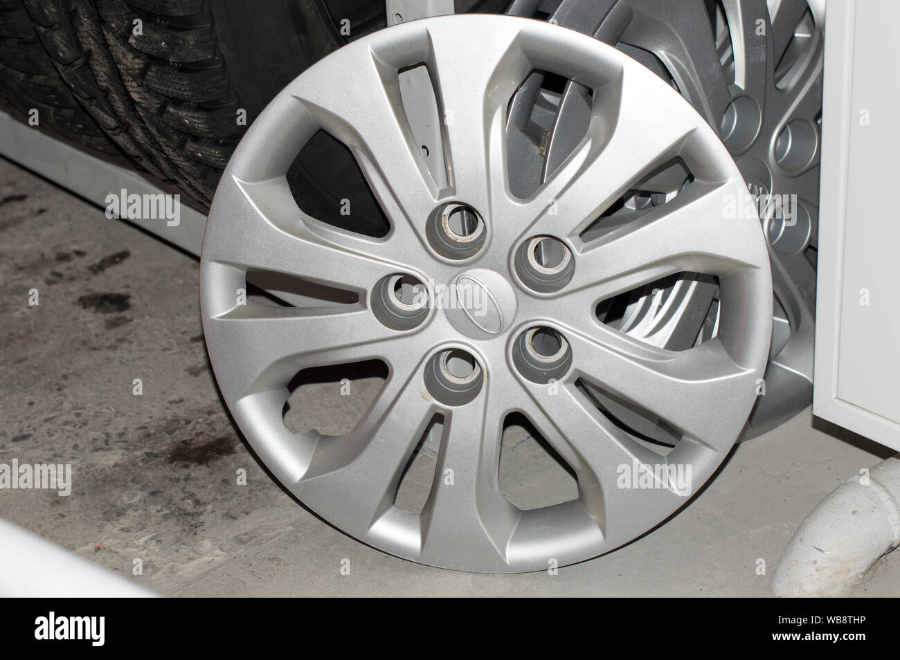 Spare wheel close up hi-res stock photography and images - Alamy