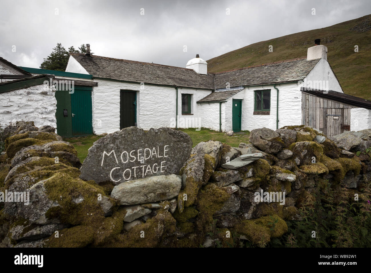 Bothy lake district hi-res stock photography and images - Alamy