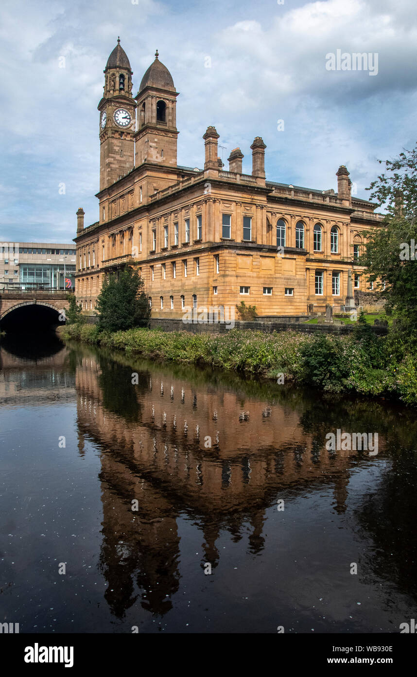 Paisley, Scotland, UK. 24th August 2019: Paisley town hall from across ...
