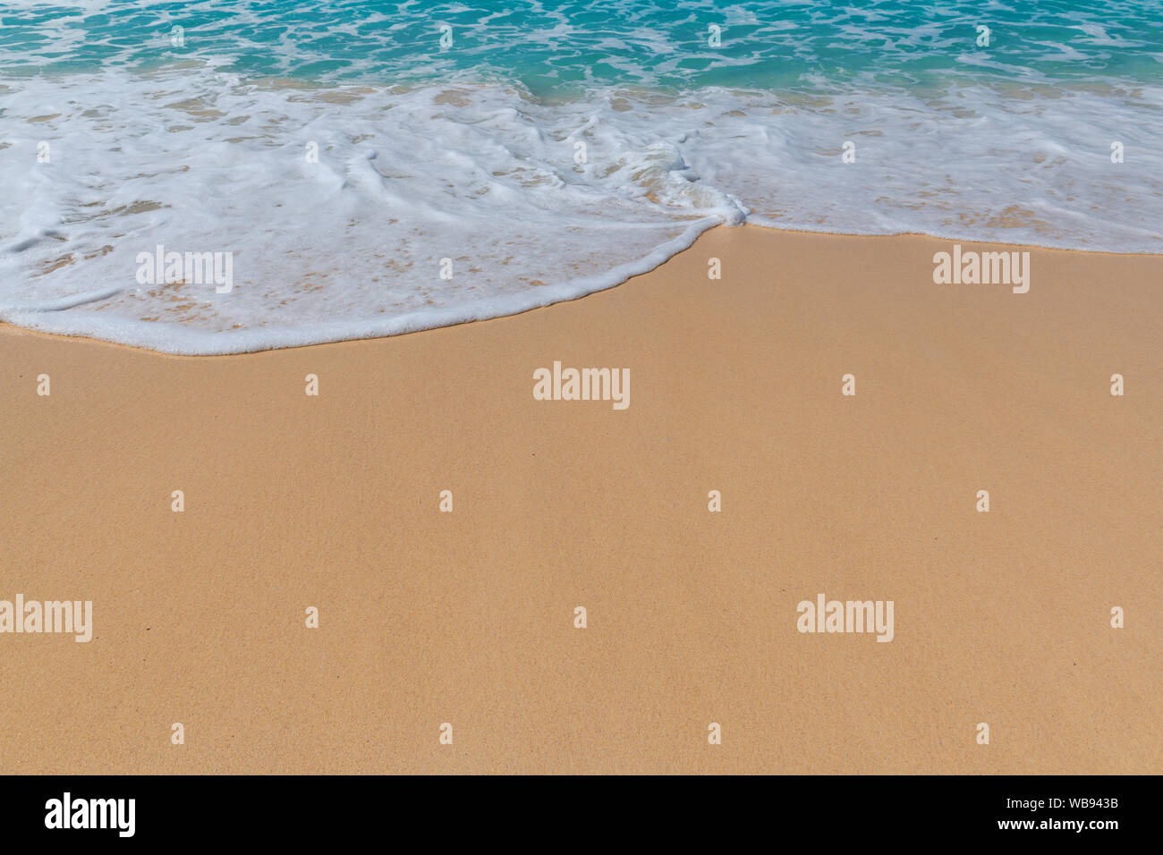 Soft ocean background hi-res stock photography and images - Alamy