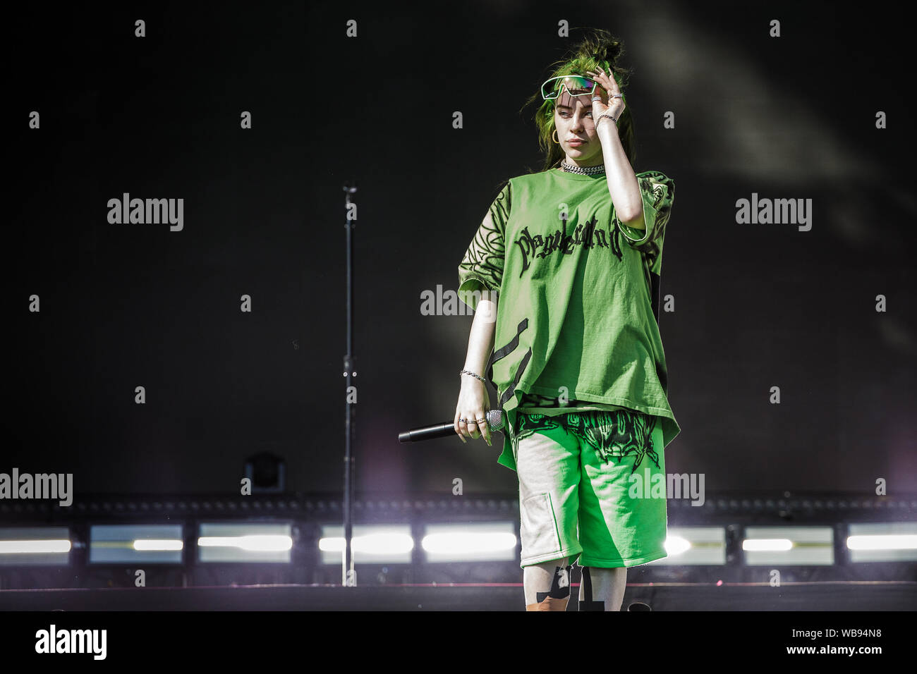Billie eilish concert hi-res stock photography and images - Alamy