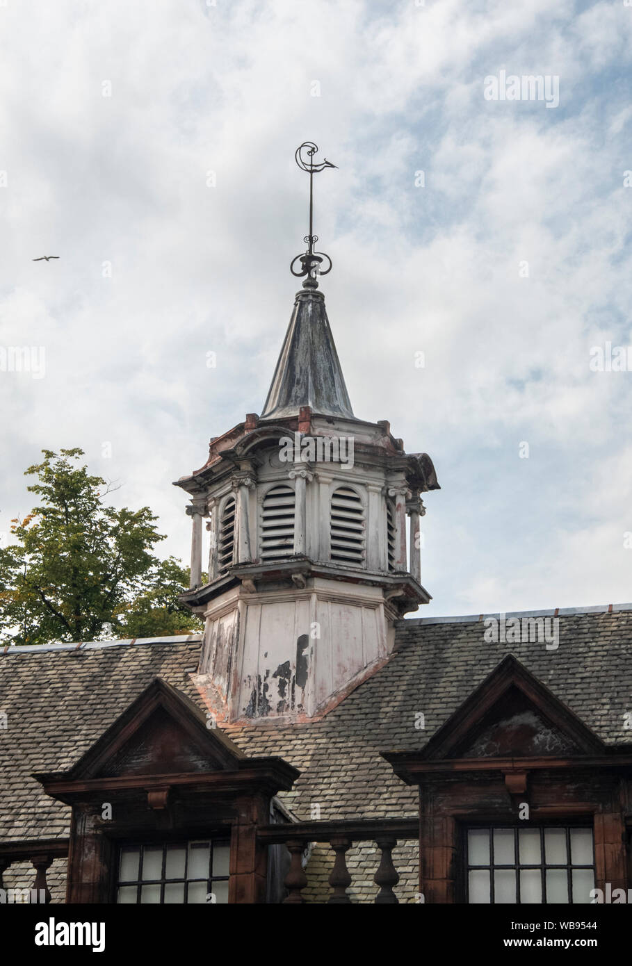 Old british hospital ruins hi-res stock photography and images - Alamy