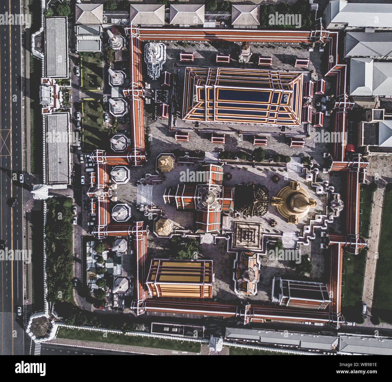 Bangkok grand palace above hi-res stock photography and images - Alamy