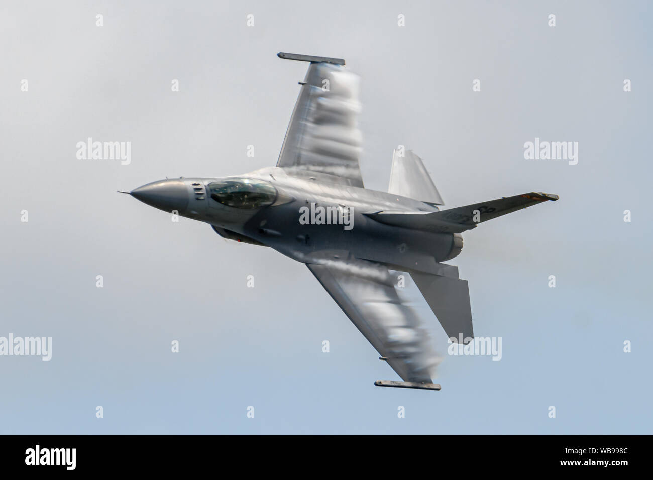 F-16 Fighting Falcon Jet Aircraft Stock Photo - Alamy