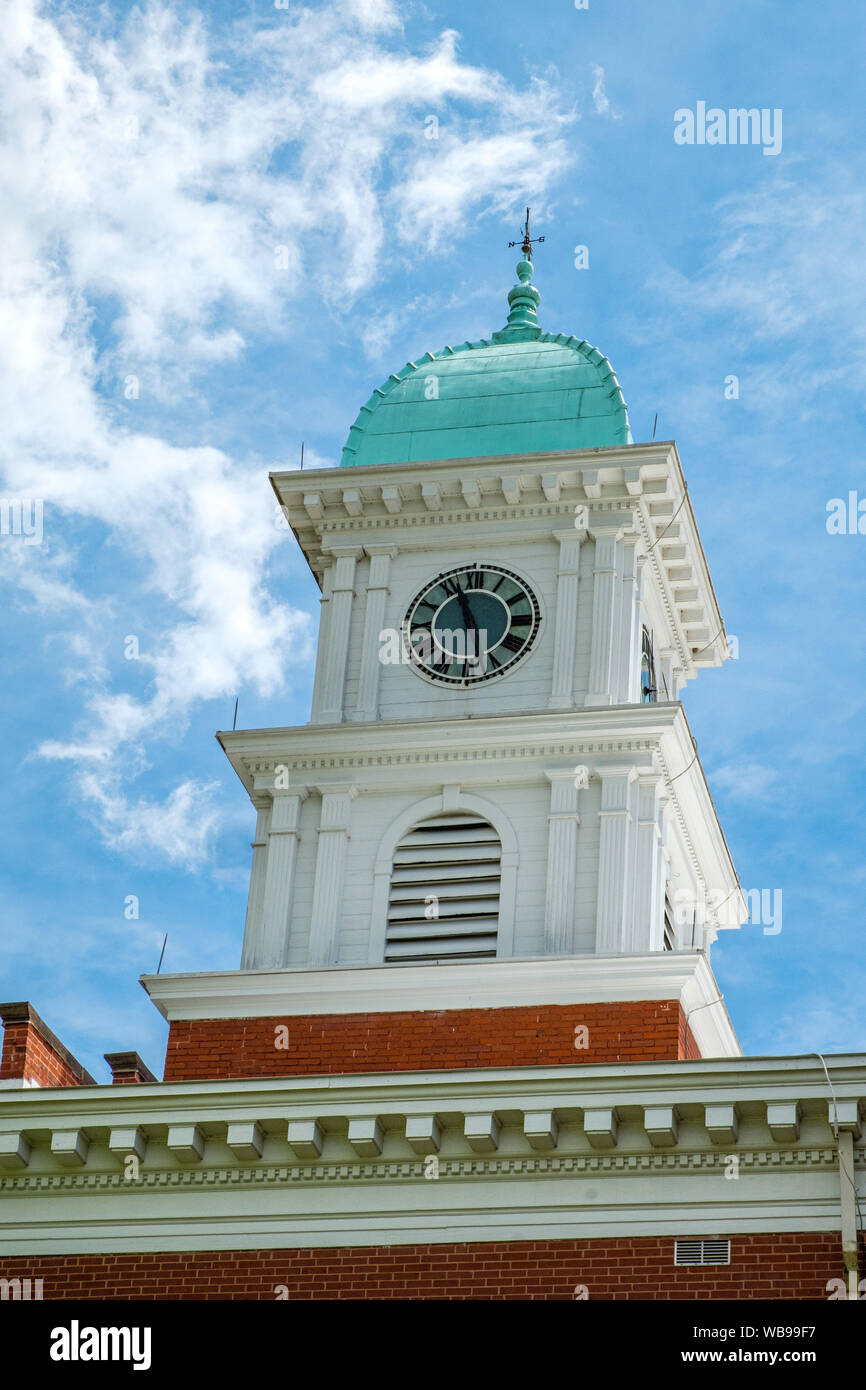 Snyder county courthouse hi-res stock photography and images - Alamy