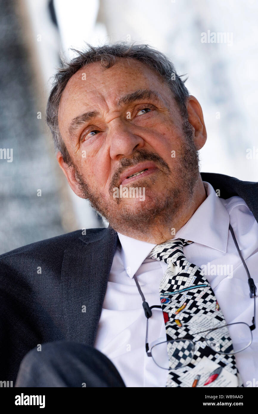 John Rhys-Davies at the 1st German Castle Con at Schloss Burg an der ...