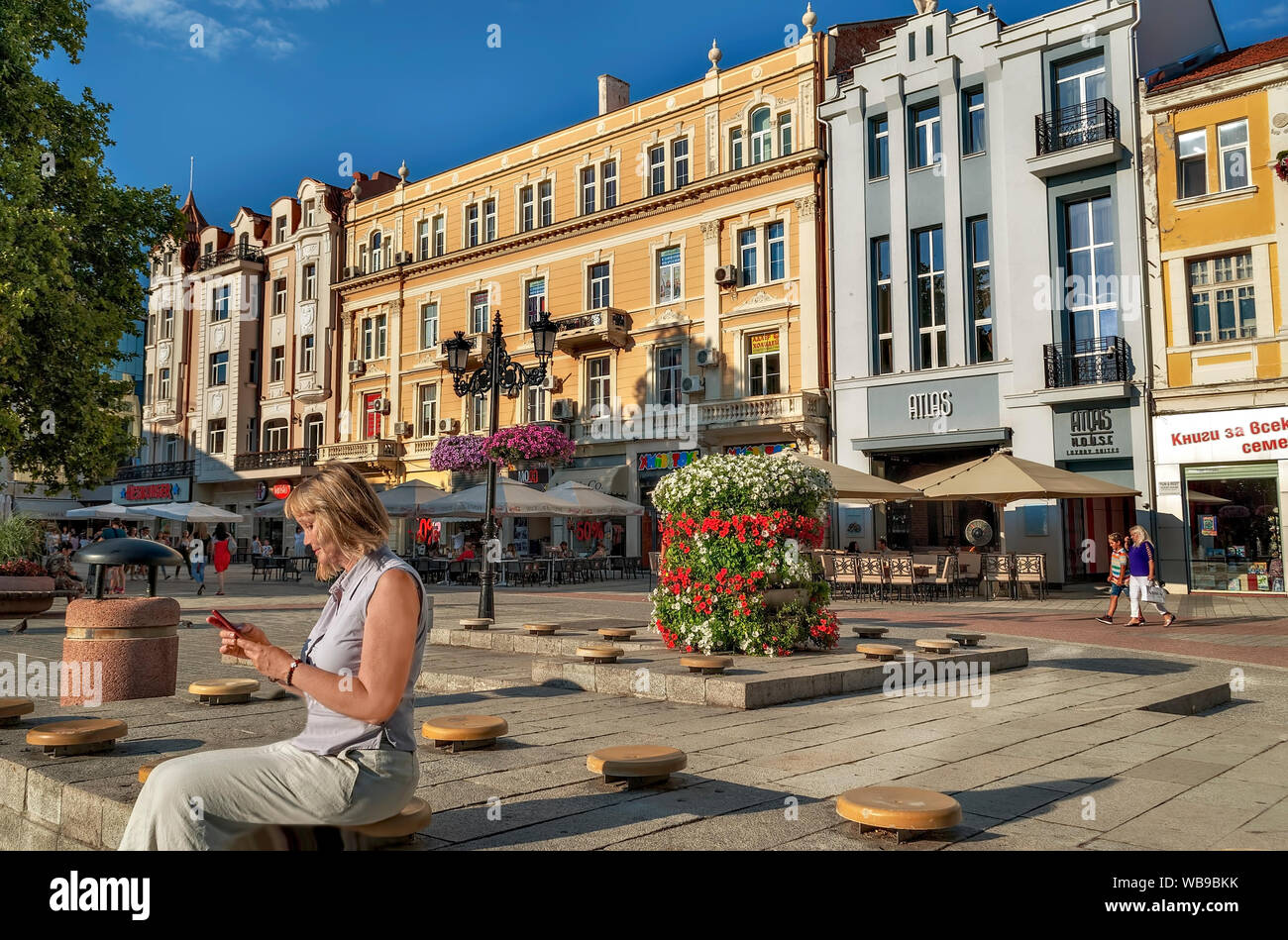 Plovdiv bulgaria shopping hi-res stock photography and images - Alamy