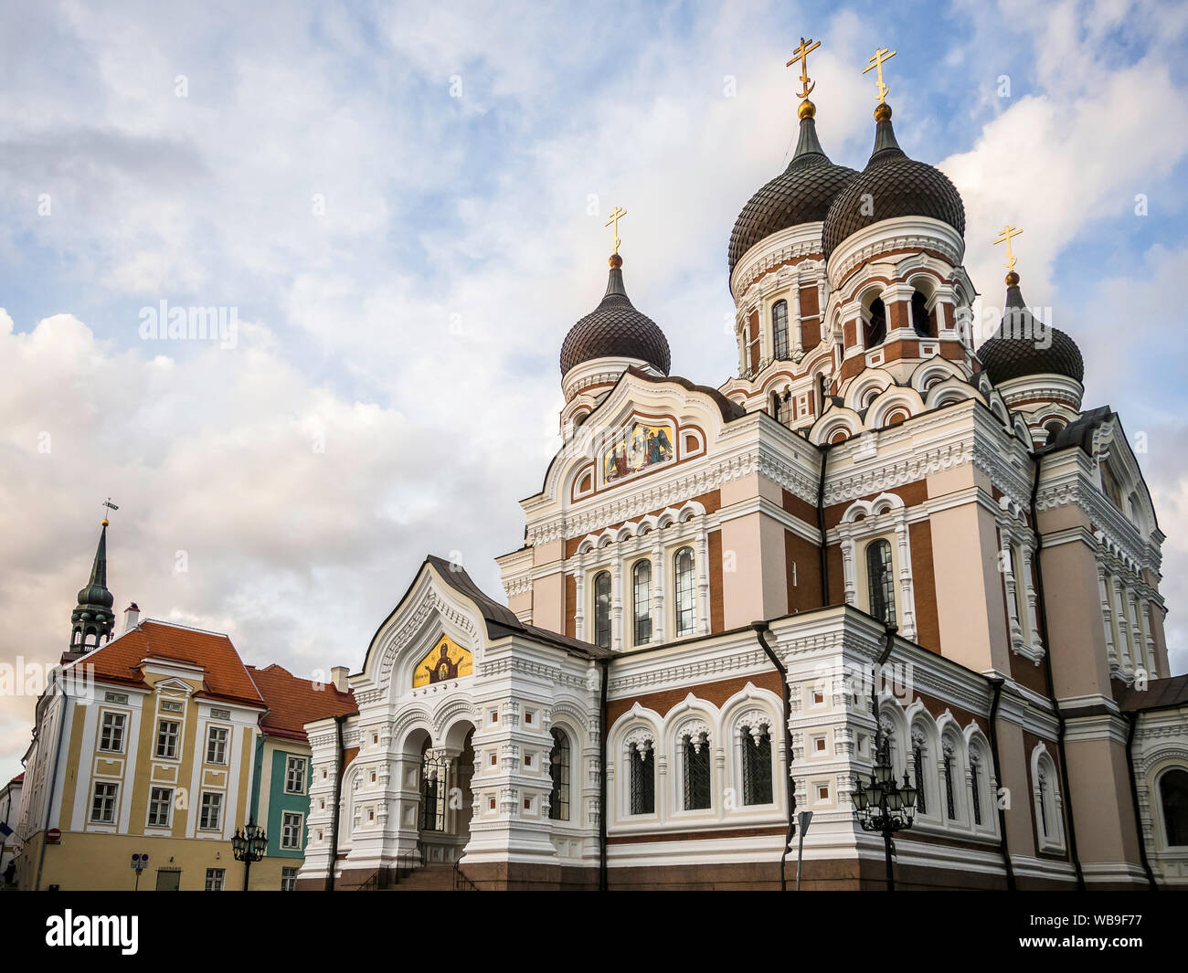 Russian revival architecture style hi-res stock photography and images ...