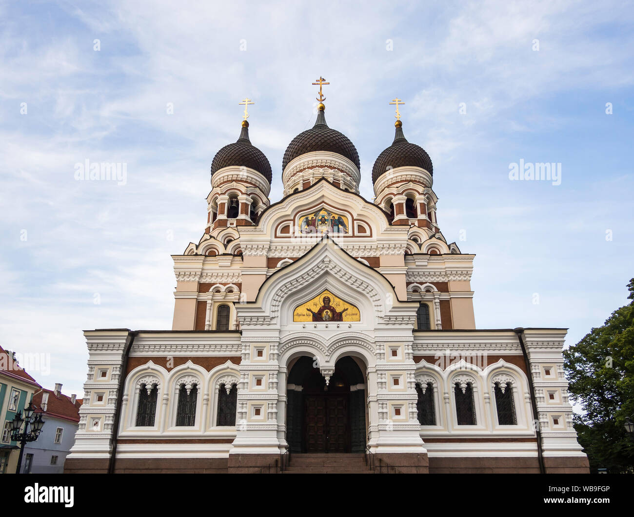 Russian revival architecture style hi-res stock photography and images ...